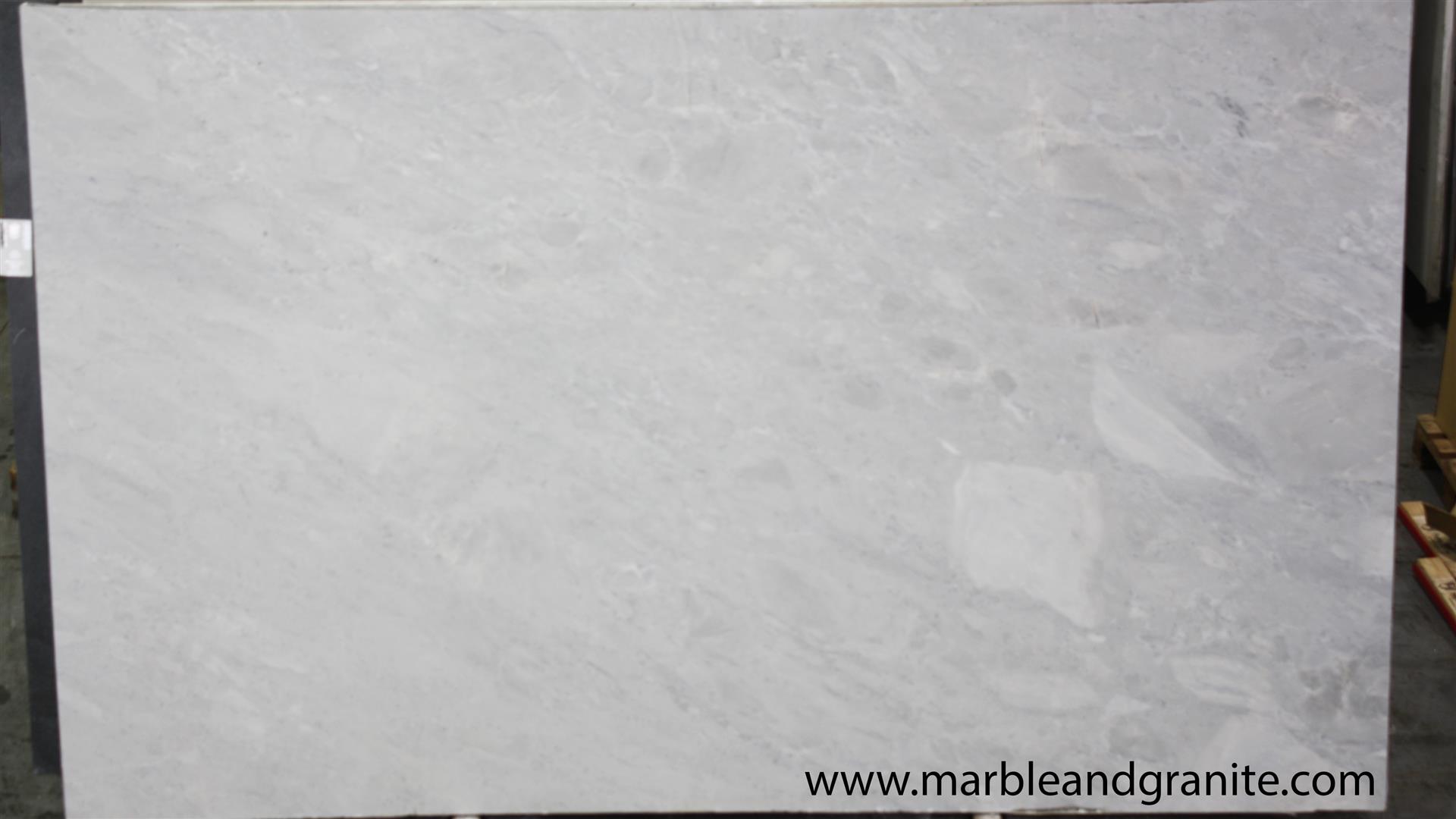 White Matterhorn Quartzite Slabs - Marble & Granite